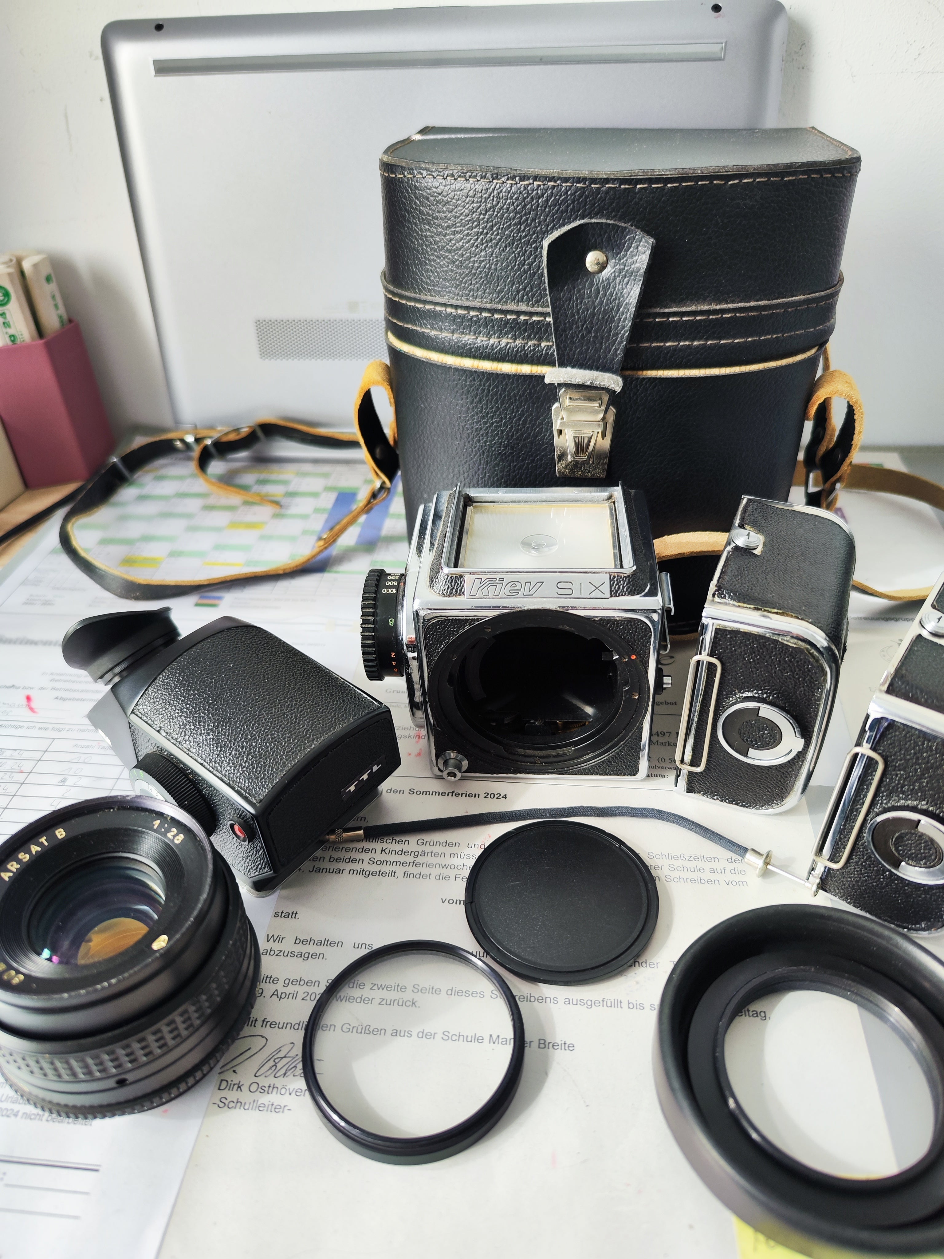 Kiev-88CM Pentacon Six mount CLA Arax Medium Format MLU option Hasselb ...